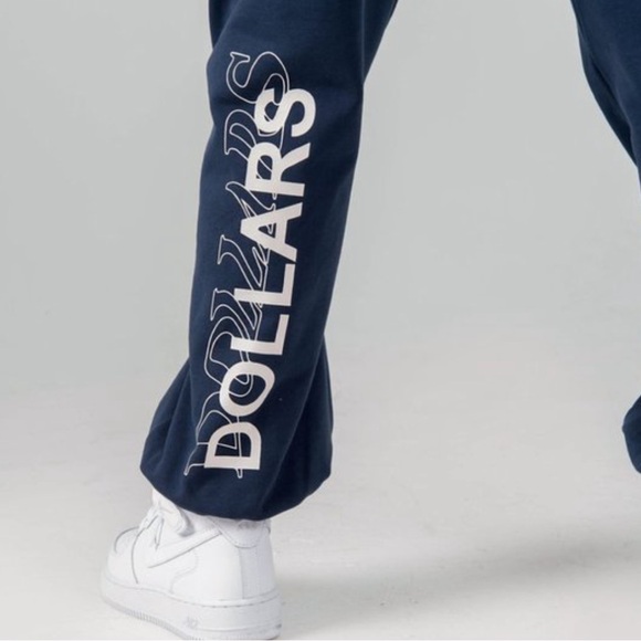 The Mayfair Group | Pants & Jumpsuits | New The Mayfair Group It Costs ...